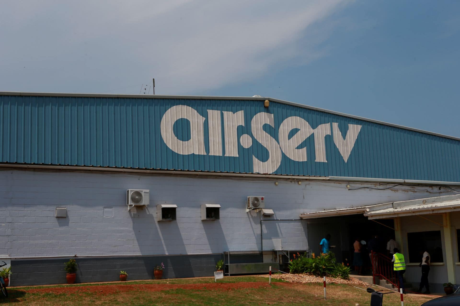 About Us - Air Serv Limited